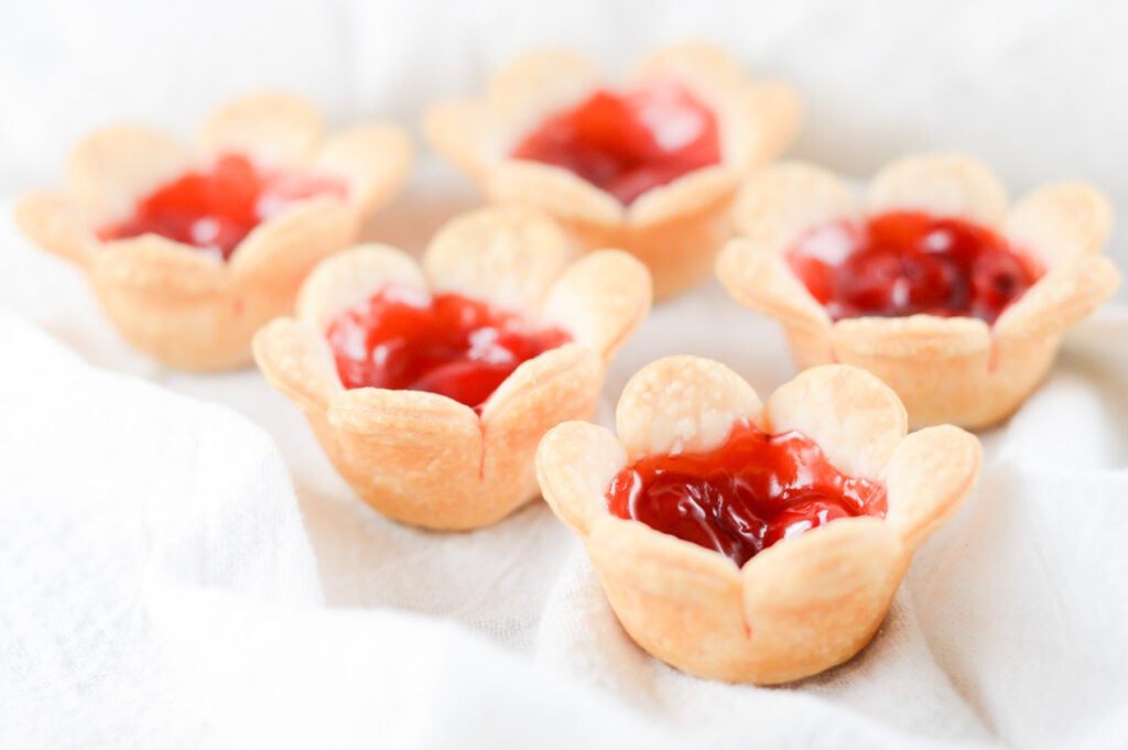Mini Cherry Pie Tarts | Tasty Treats and Eats