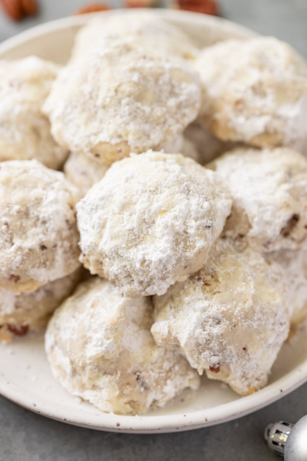 Pecan Snowball Cookies Recipe | Tasty Treats and Eats