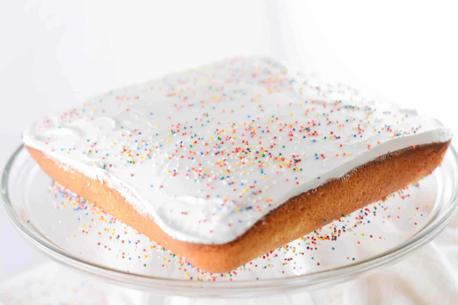 Easy White Cake Recipe from Scratch | Tasty Treats and Eats